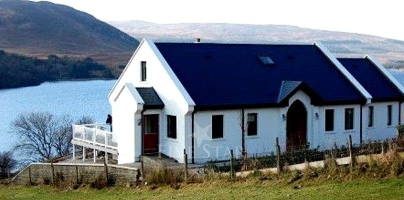 Self-Catering at Dunlewey Lake Cottage | Holiday Cottages in Dunlewey ...