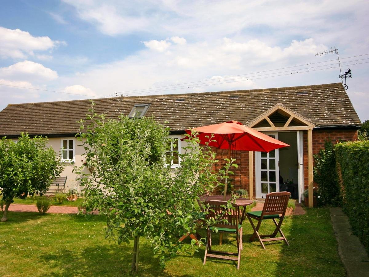 Cottage in Warwickshire | Holiday Rental in Stratford-upon-Avon ...